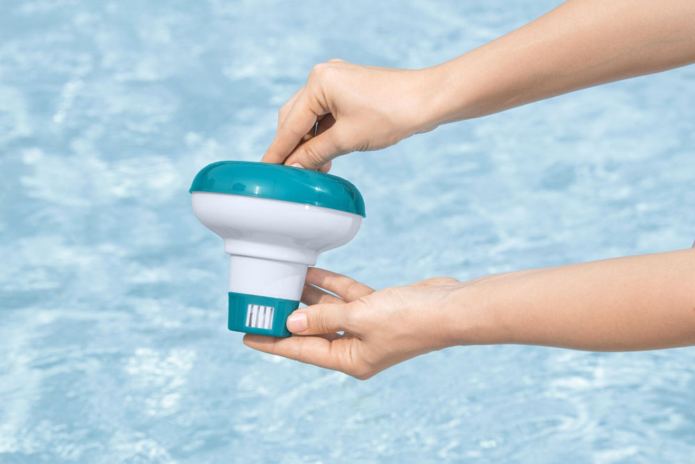 5Inch Chemical Floater | Pool Accessories | Bestway UK
